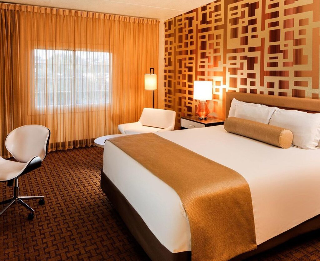 Rooms Image Overlay – Swag Vista